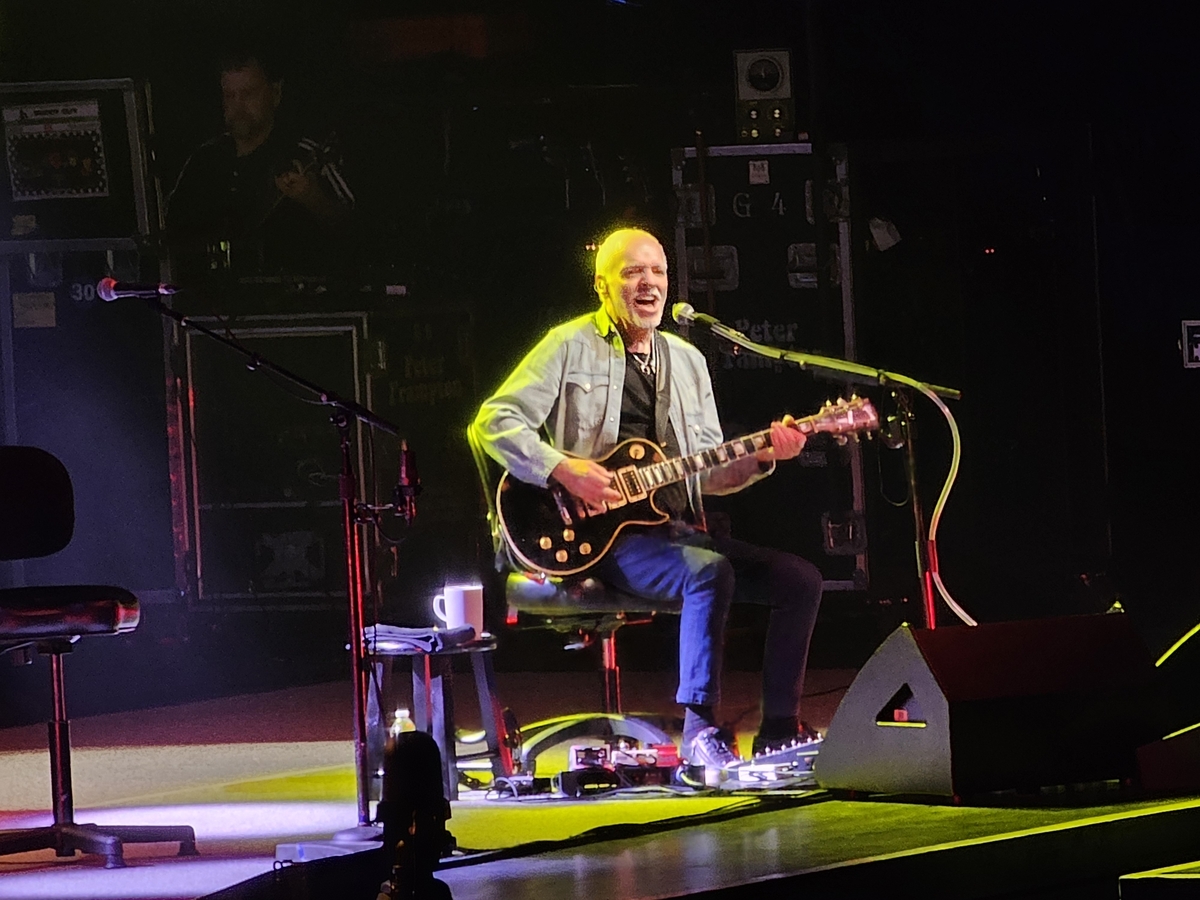 Peter Frampton Concert & Tour History (Updated for 2023) | Concert Archives