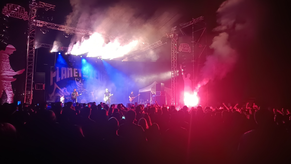 DJ Kiki Botonaki Concert & Tour History | Concert Archives