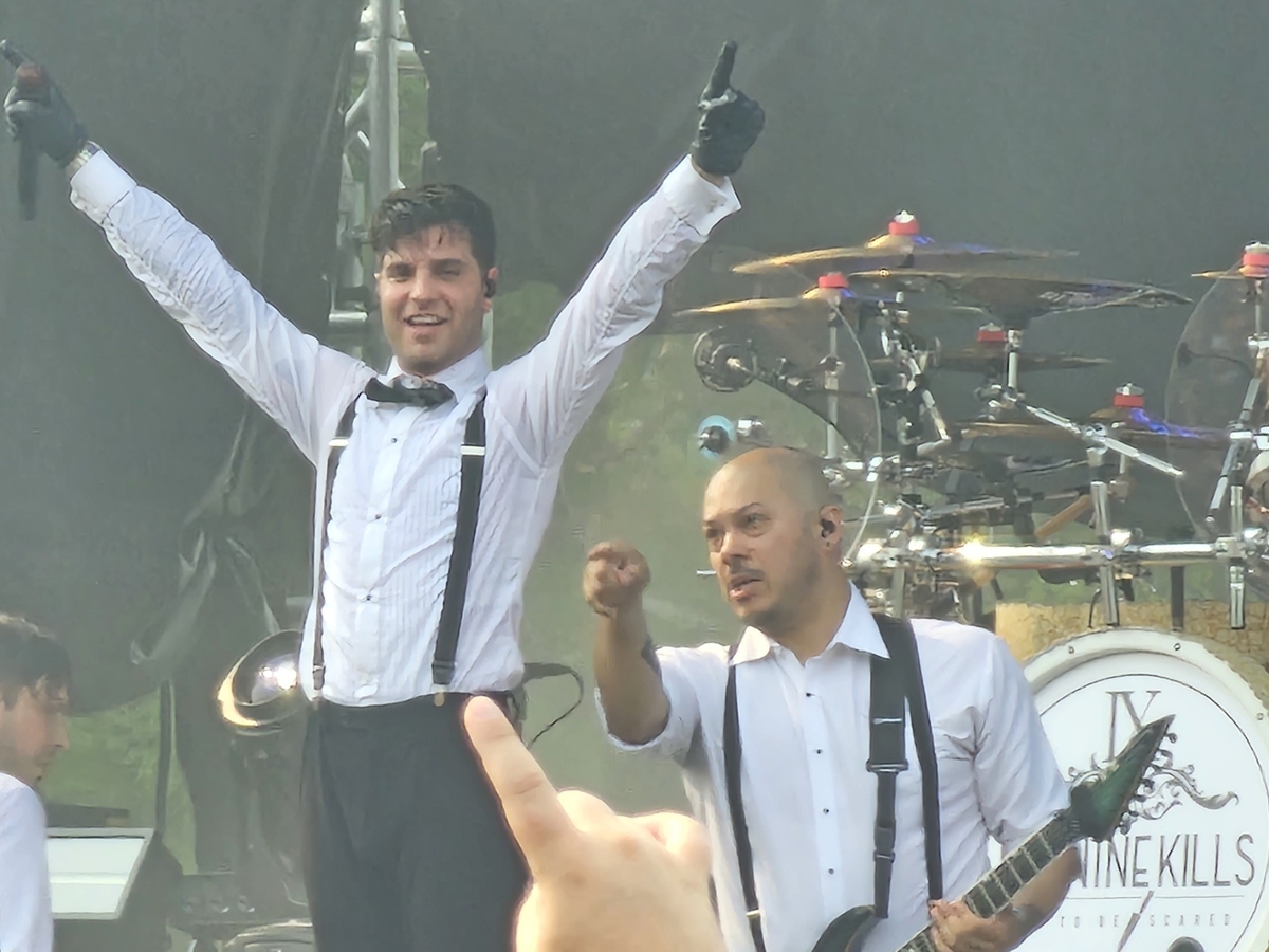 Flyleaf Concert & Tour History (Updated for 2023) | Concert Archives