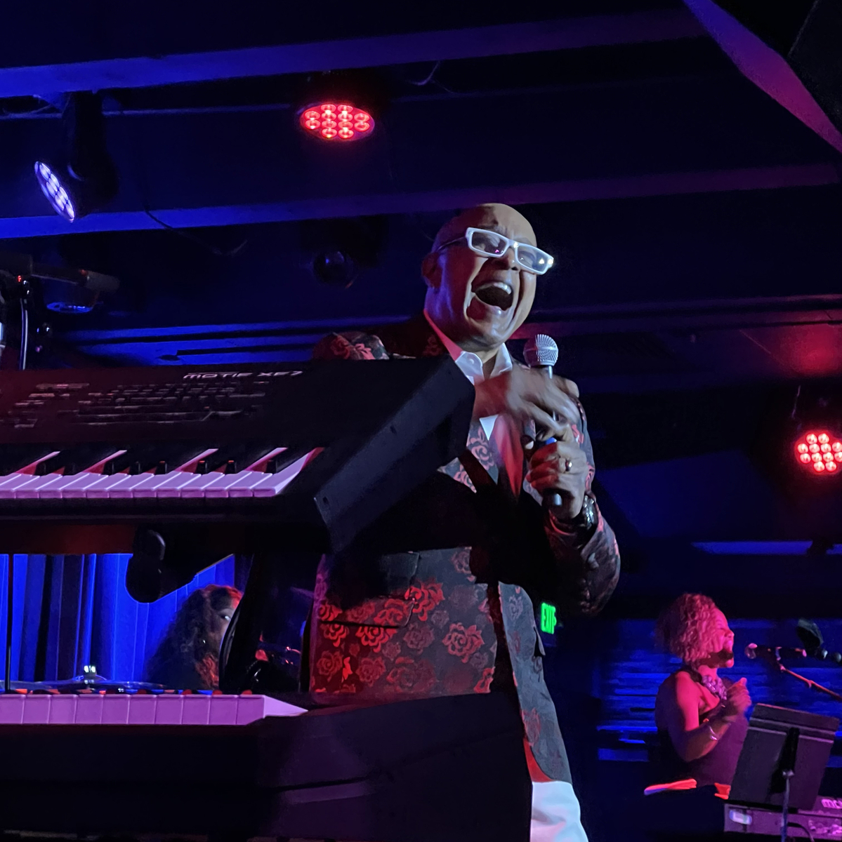 peabo bryson Concert & Tour History (Updated for 2024 - 2025) | Concert ...