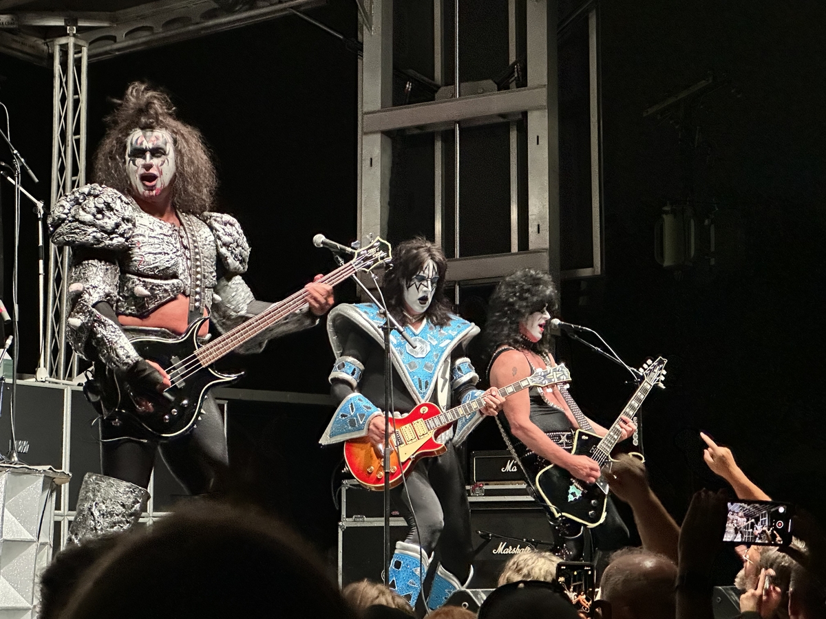 Concert History of Homer Hamilton Amphitheater Knoxville, Tennessee ...