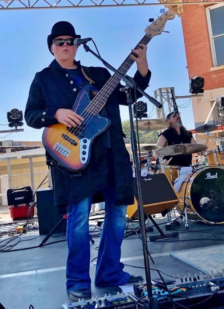 Jun 10, 2023: William Beckmann / Will Rhodes Band at Uvalde Downtown ...