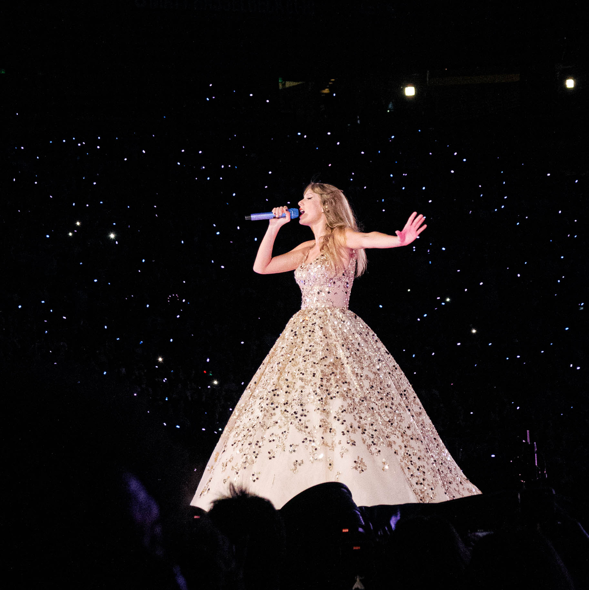 Jul 22, 2023: Taylor Swift / HAIM / Gracie Abrams at Lumen Field ...