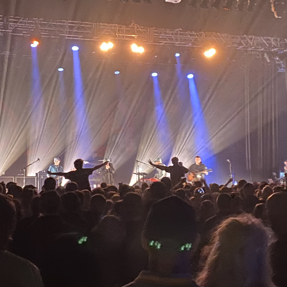 Jul 26, 2023: DMA’s / Cusp at Grimsby Auditorium Grimsby, England ...