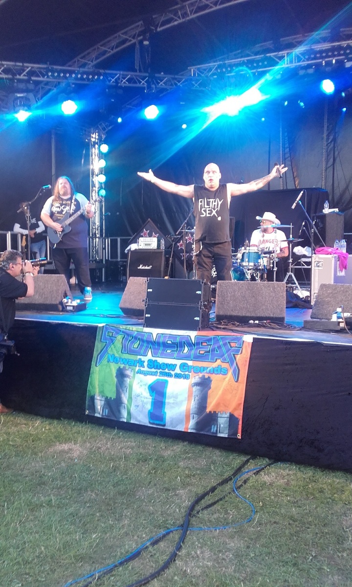 Skid Row, The Quireboys, Wolfsbane, Graham Bonett band, Anvil, hand Of ...