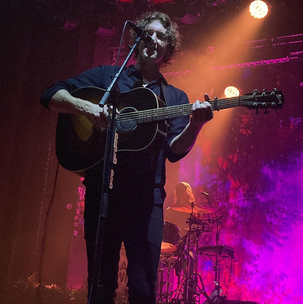 Jul 14, 2023: Dean Lewis / Jude York / Eva McBel at Sala Apolo ...