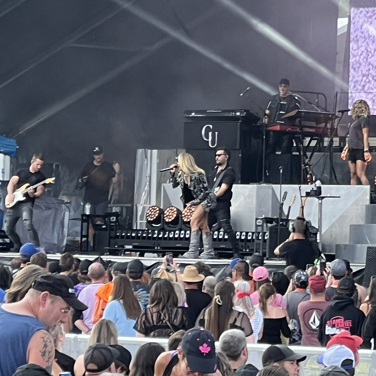 Aug 05, 2023: Guns N' Roses / Carrie Underwood at Stade Croix-Bleue ...