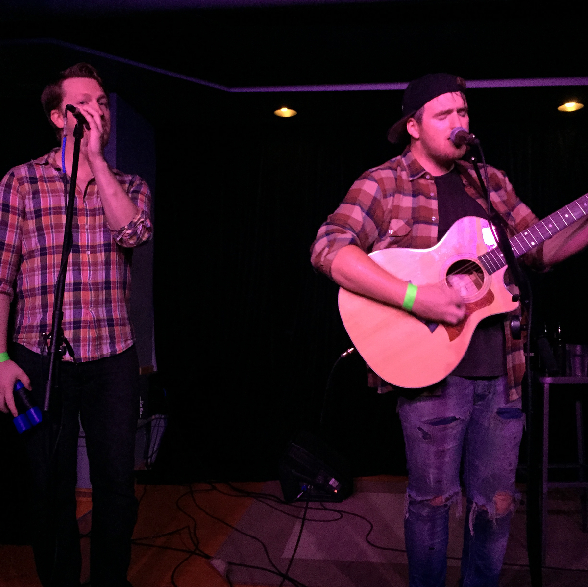 Shane Henderson Concert & Tour History | Concert Archives