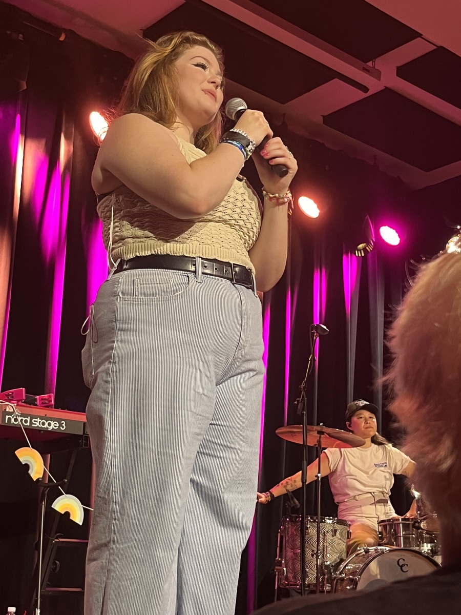 Abby Cates Concert & Tour History | Concert Archives