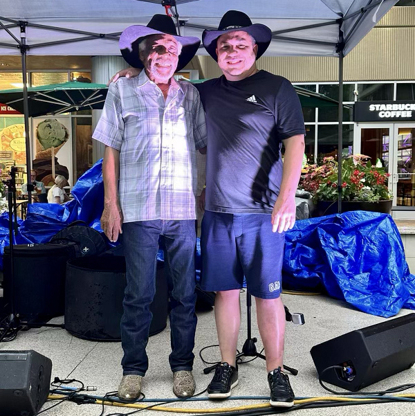 Mac Arnold & Plate Full O' Blues Concert & Tour History | Concert Archives