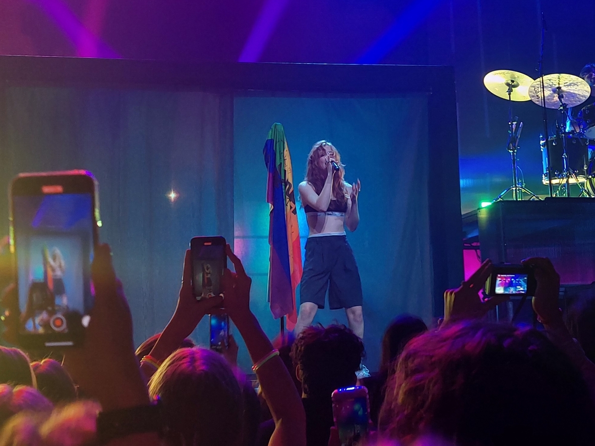 Jun 04, 2023: Froukje / Luna Morgenstern at Spot / De Oosterpoort ...