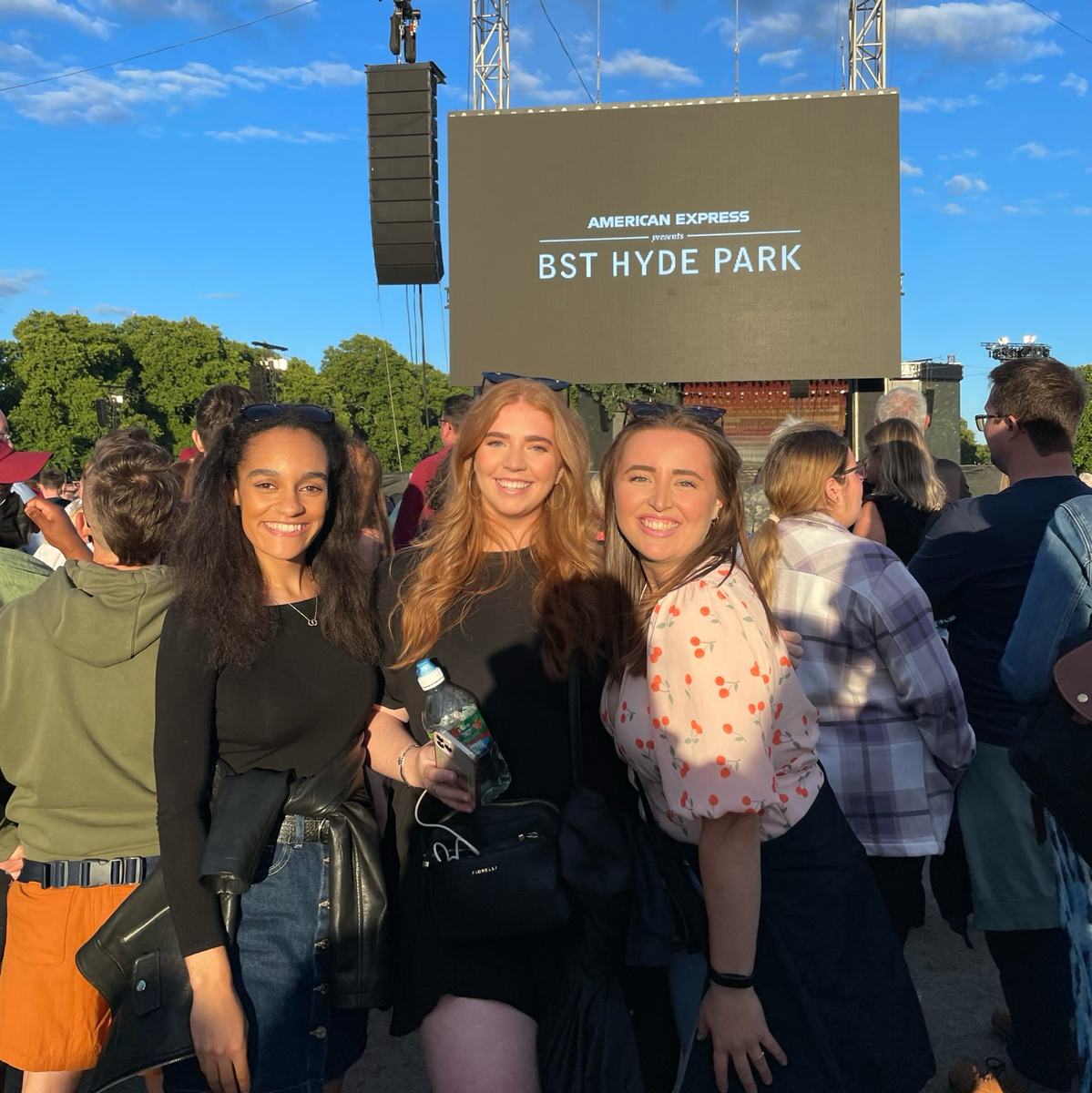 Gabrielle Concert & Tour History (Updated for 2024 - 2025) | Concert ...