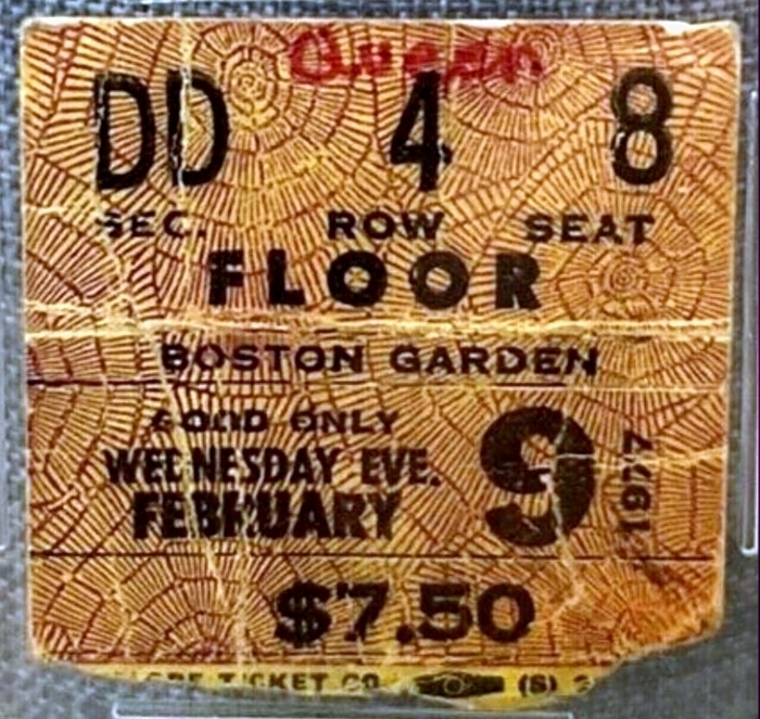Queen's 1977 Concert & Tour History | Concert Archives