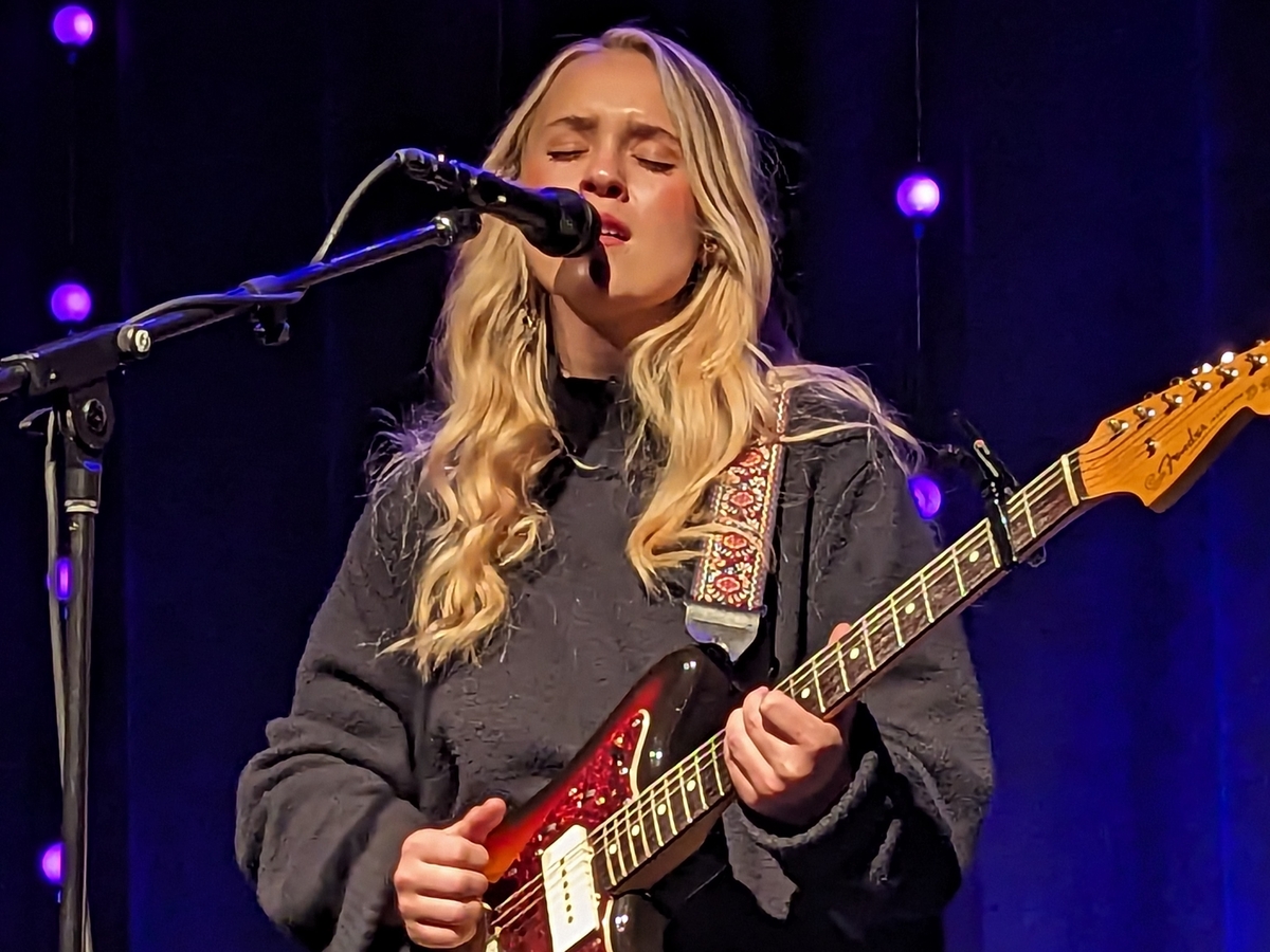 Cecilia Castleman Concert & Tour History (Updated for 2025) | Concert ...