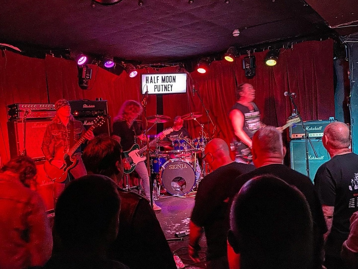 Quo Connection Concert & Tour History (Updated for 2025 - 2026 ...