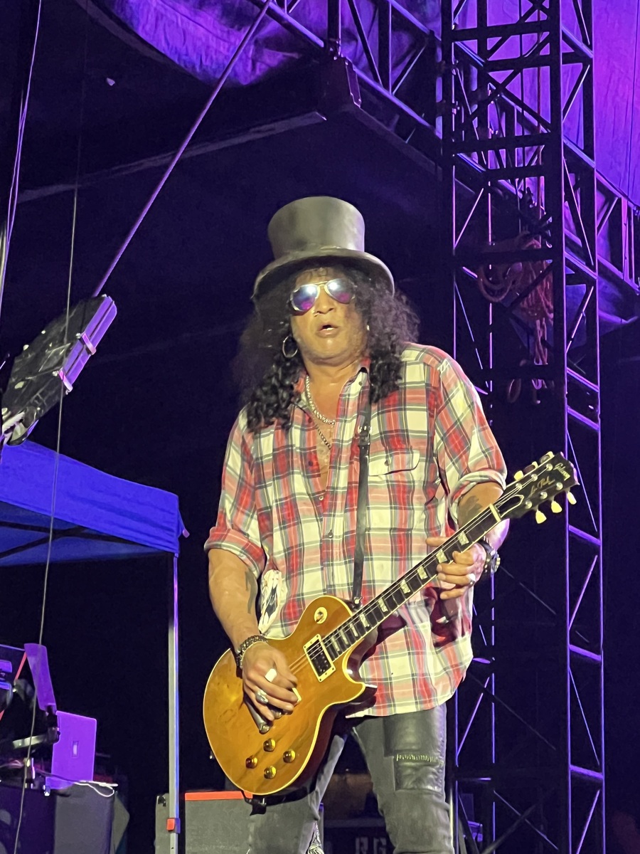 Sep 23, 2023: Guns N' Roses / Alice In Chains at Kauffman Stadium ...