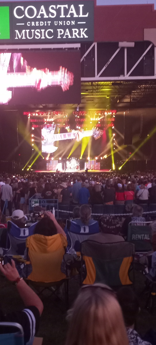 Concert History of Walnut Creek Amphitheatre Raleigh, North Carolina ...