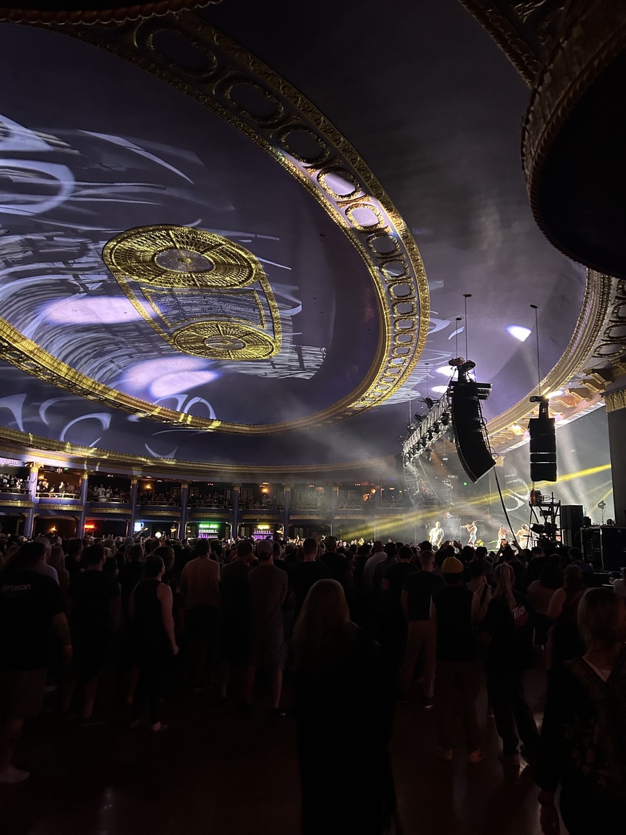 Concert History of Eagles Ballroom, The Rave/Eagles Club Milwaukee ...