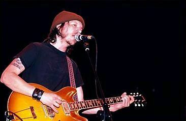 Elliott Smith Concert & Tour History | Concert Archives