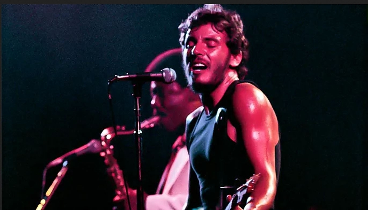 Bruce Springsteen's 1974 Concert & Tour History | Concert Archives