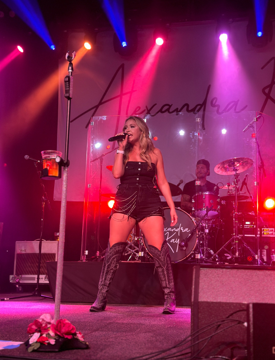 Alexandra Kay Concert & Tour History (Updated for 2024) | Concert Archives