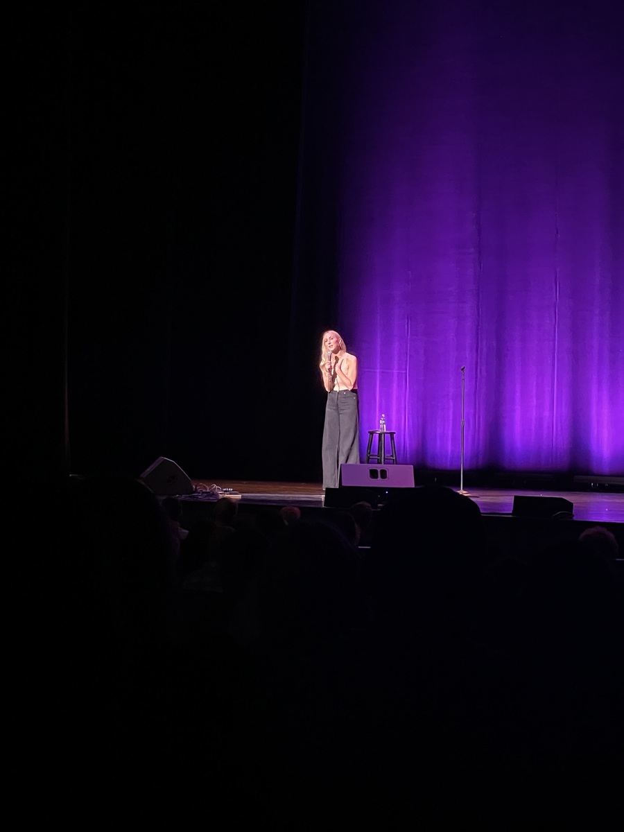 Nikki Glaser Concert & Tour History (Updated for 2024 - 2025) | Concert Archives