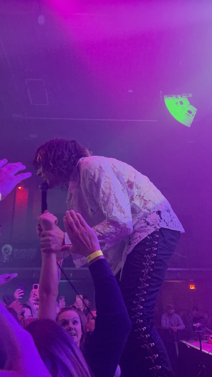 Nov 02, 2023: James Bruner / Yonaka / Barns Courtney at Red Flag St ...