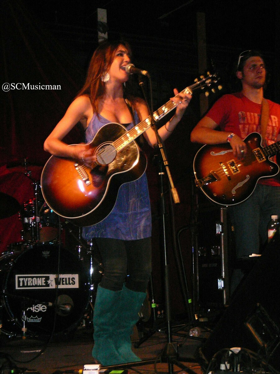 Kate Voegele Concert & Tour History (Updated for 2025 - 2026) | Concert ...