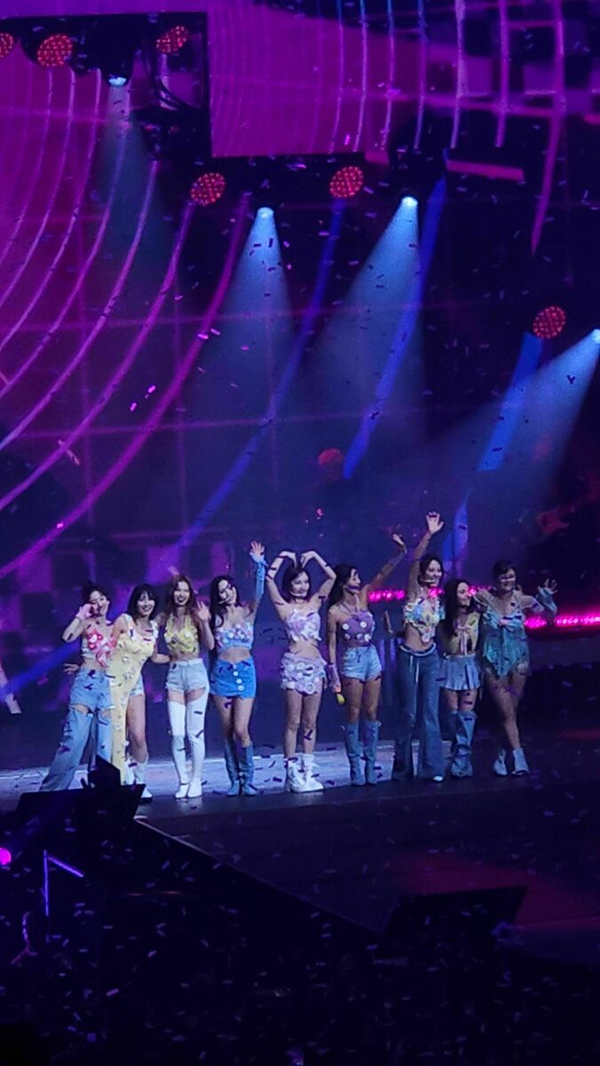 TWICE Concert & Tour History (Updated for 2024) | Concert Archives