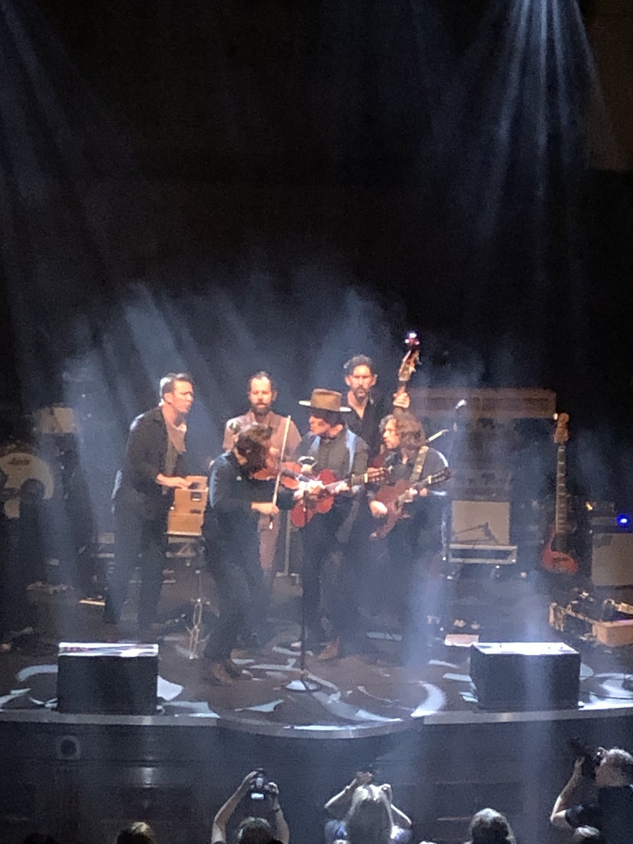 Gregory Alan Isakov Concert & Tour History (Updated for 2024) | Concert ...