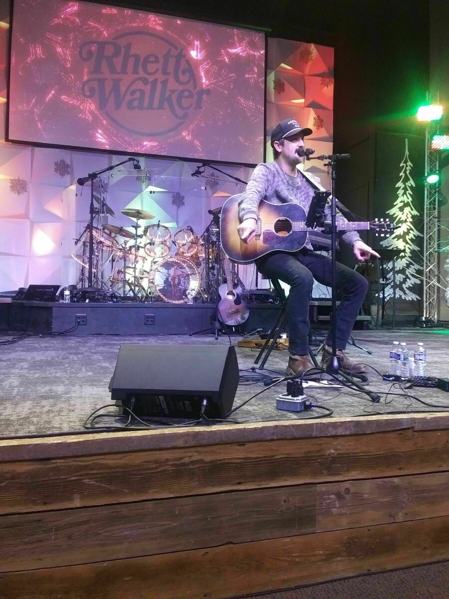 Rhett Walker Concert & Tour History (Updated for 2025) | Concert Archives