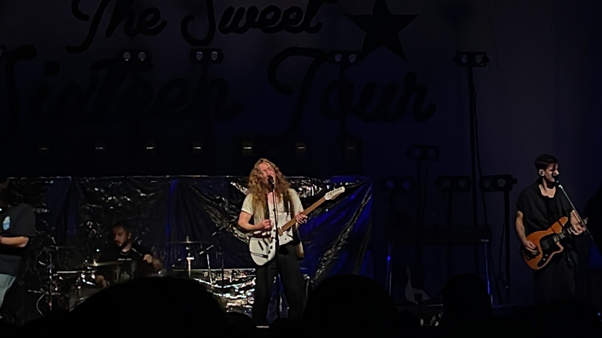 Daisy Grenade Concert & Tour History (Updated for 2024) | Concert Archives