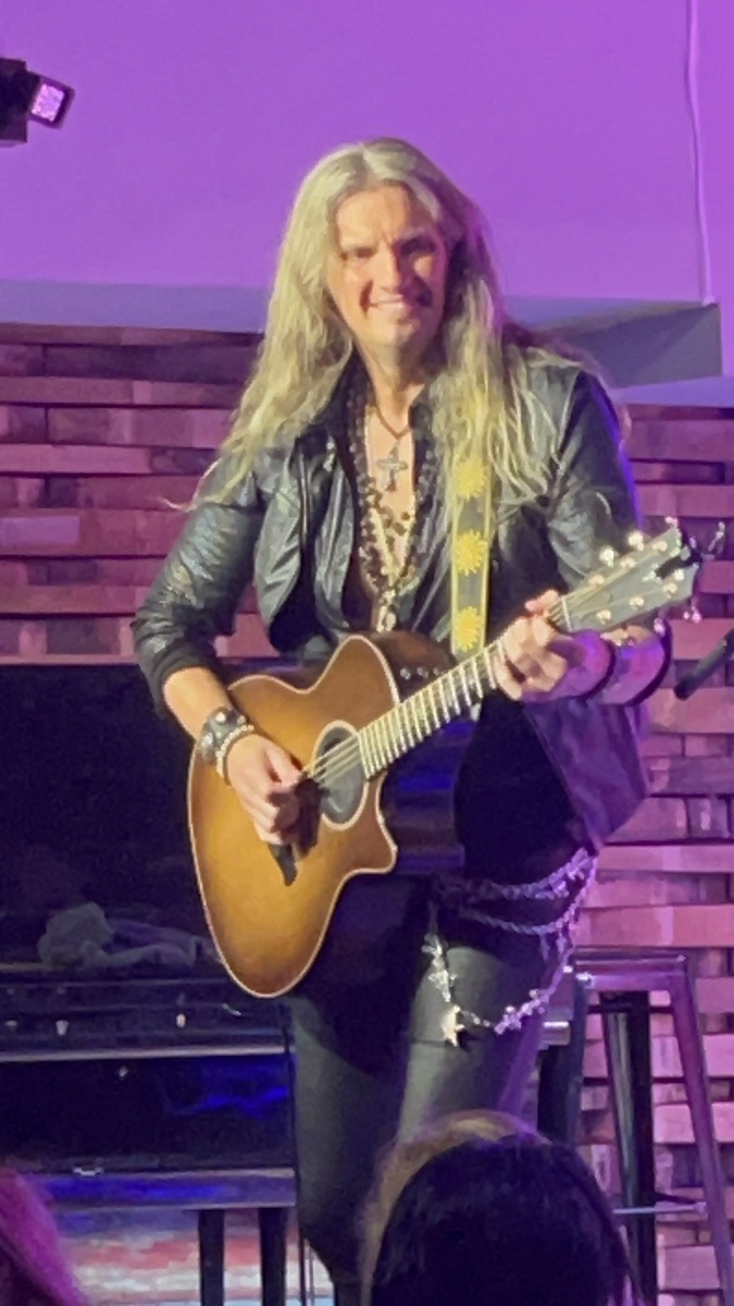 Joel Hoekstra Concert & Tour History (Updated for 2024) | Concert Archives