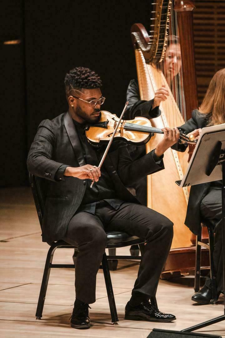 Mike Seltzer Concert & Tour History | Concert Archives