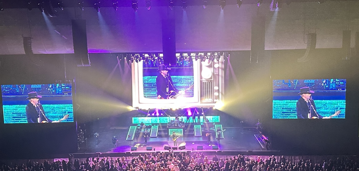 Toby Keith Concert & Tour History (Updated for 2023) | Concert Archives