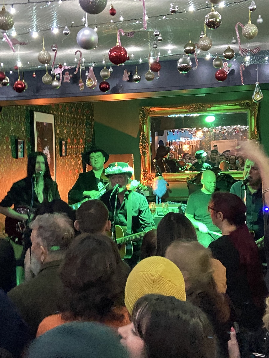 The Singing Loins Concert & Tour History | Concert Archives