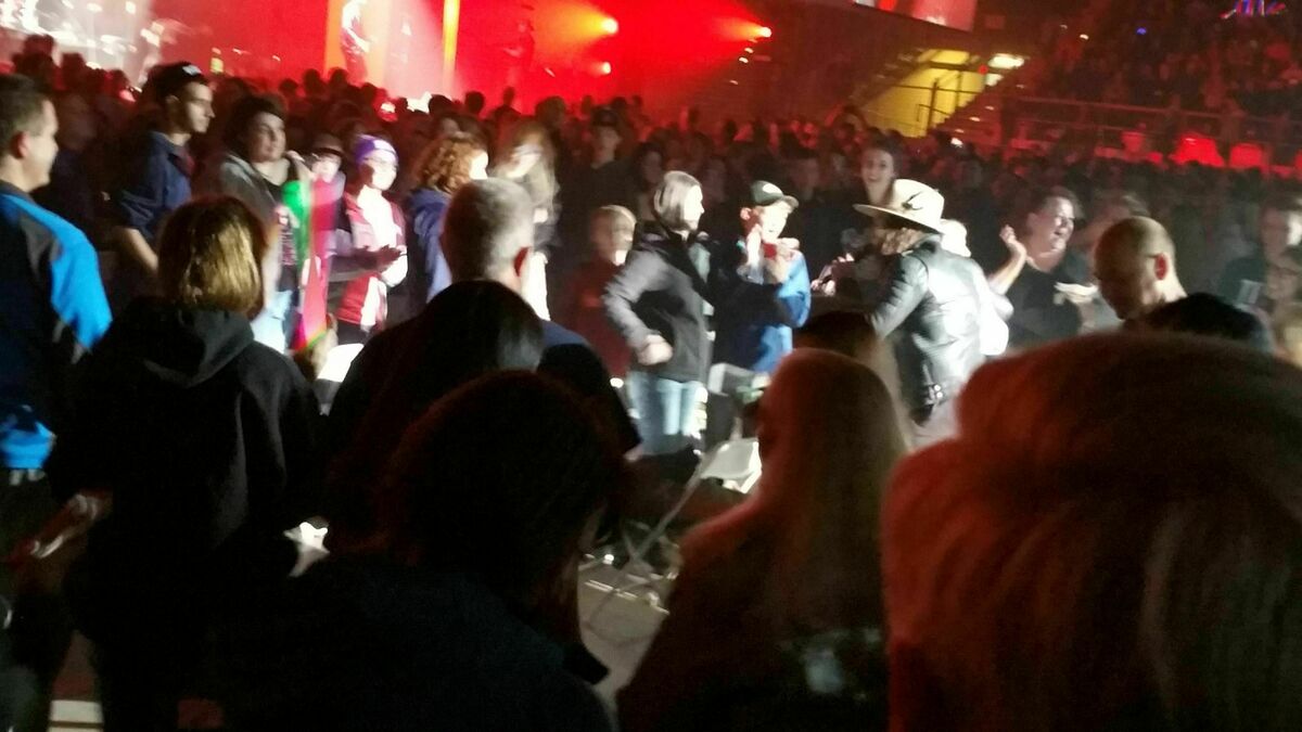 "The Roadshow" Concert & Tour History | Concert Archives