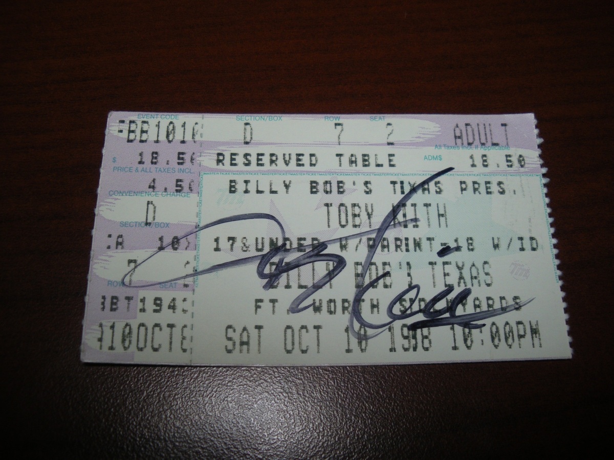 Toby Keith Concert & Tour History | Concert Archives