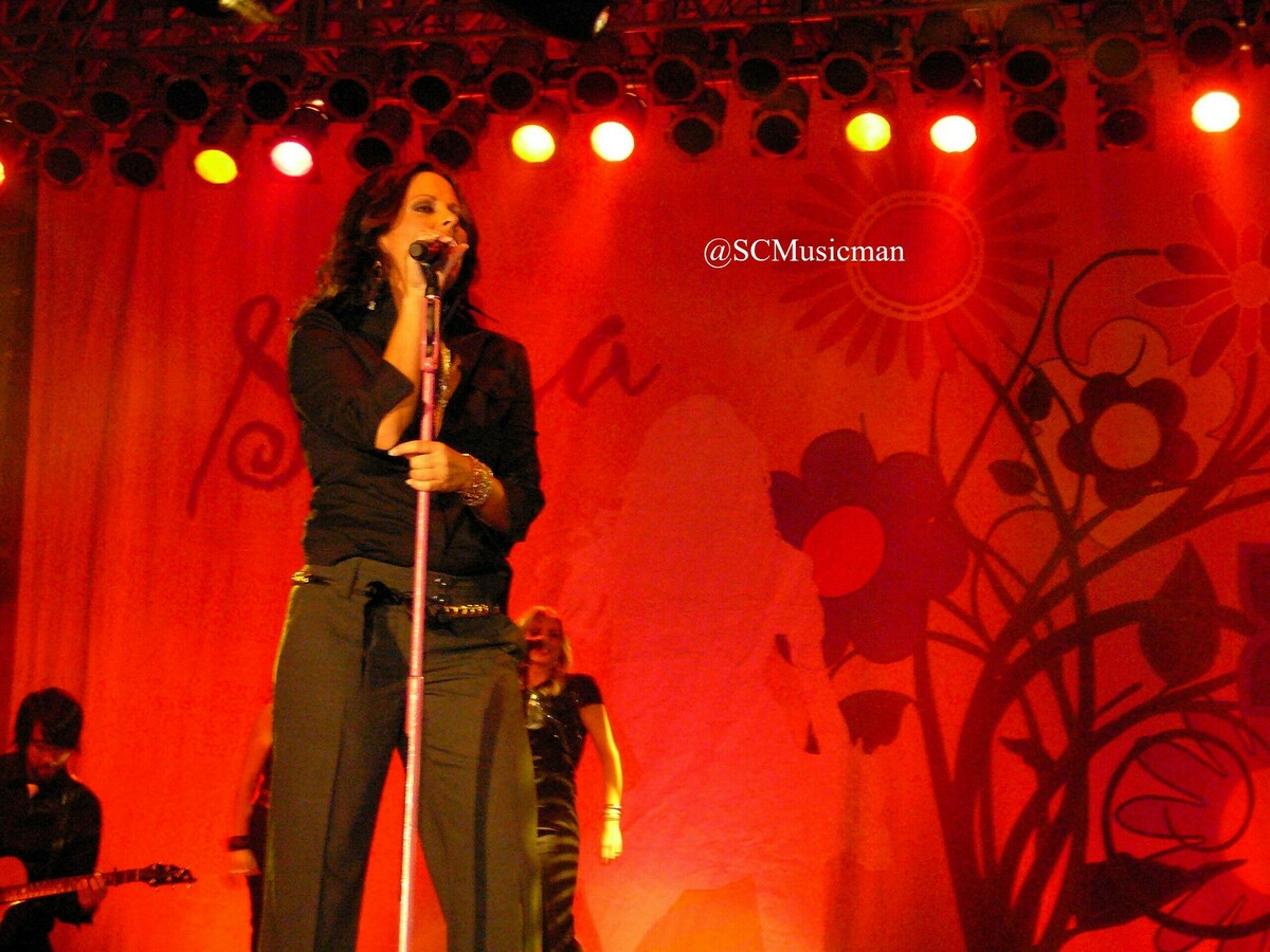 Sara Evans Concert & Tour History (Updated for 2024) | Concert Archives