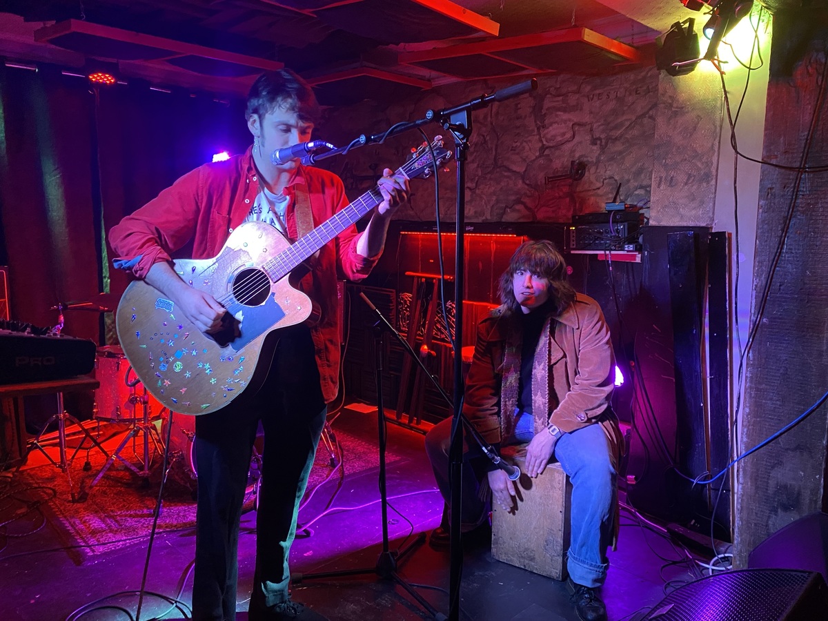 Parisienne Dogs Concert & Tour History | Concert Archives