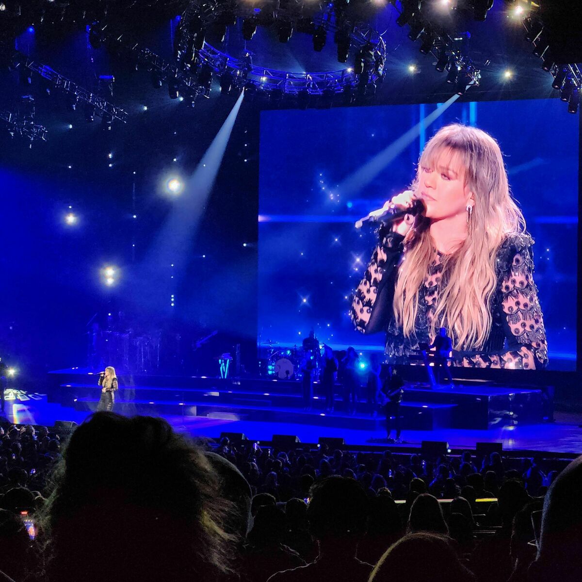 Kelly Clarkson Concert & Tour History (Updated for 2024) | Concert Archives