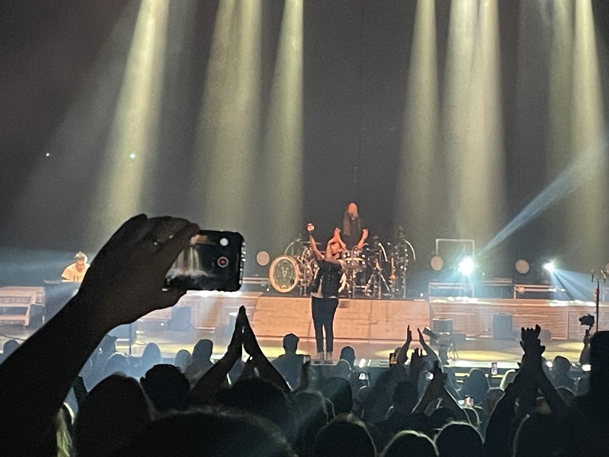 Dec 29, 2023: Shinedown at Premier Theater, Foxwoods Resort Casino ...