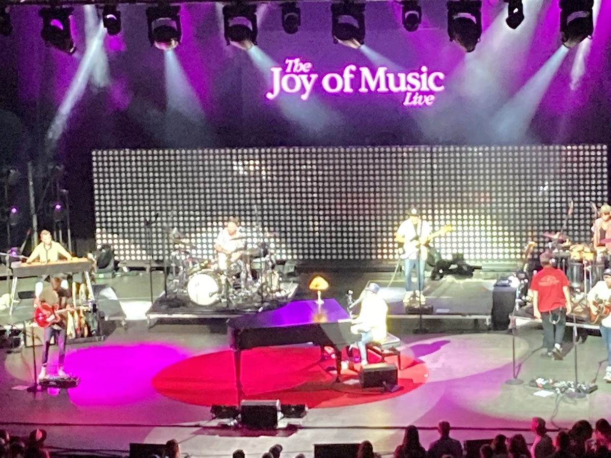 Stephen Day Concert & Tour History (Updated for 2024) | Concert Archives