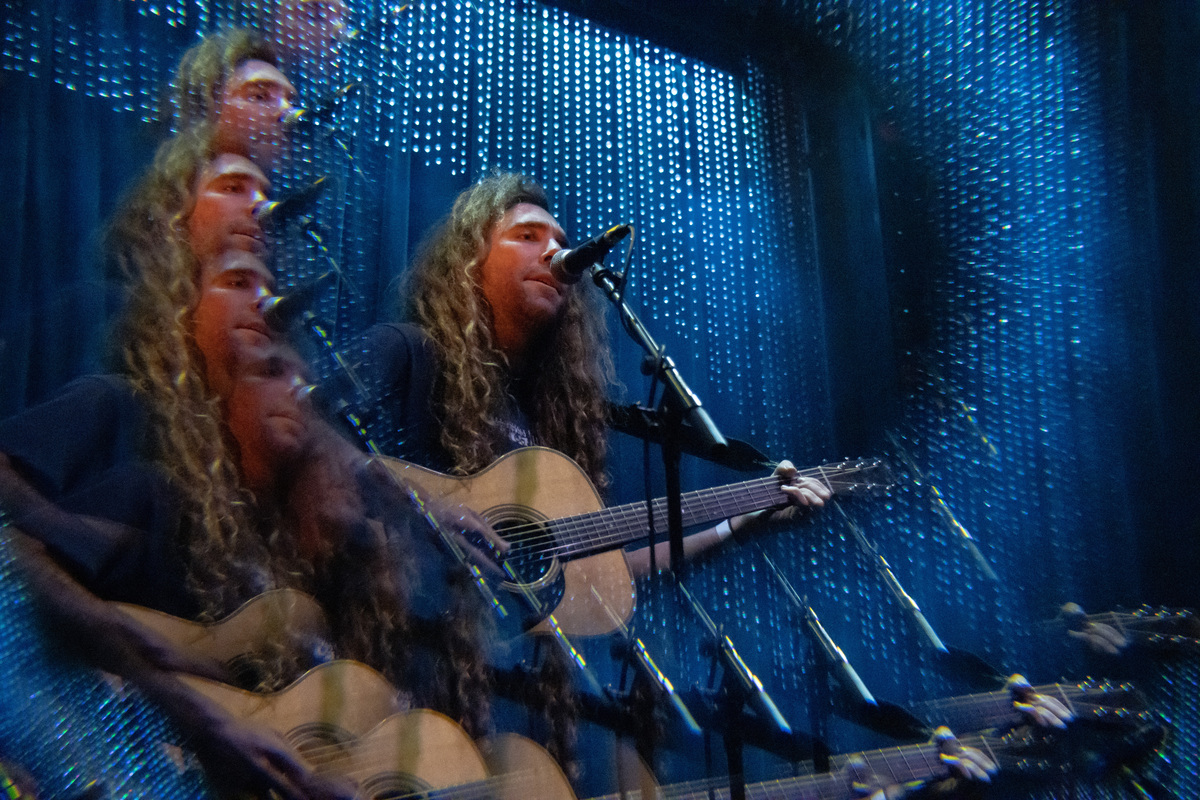 Charles Moothart Concert & Tour History | Concert Archives