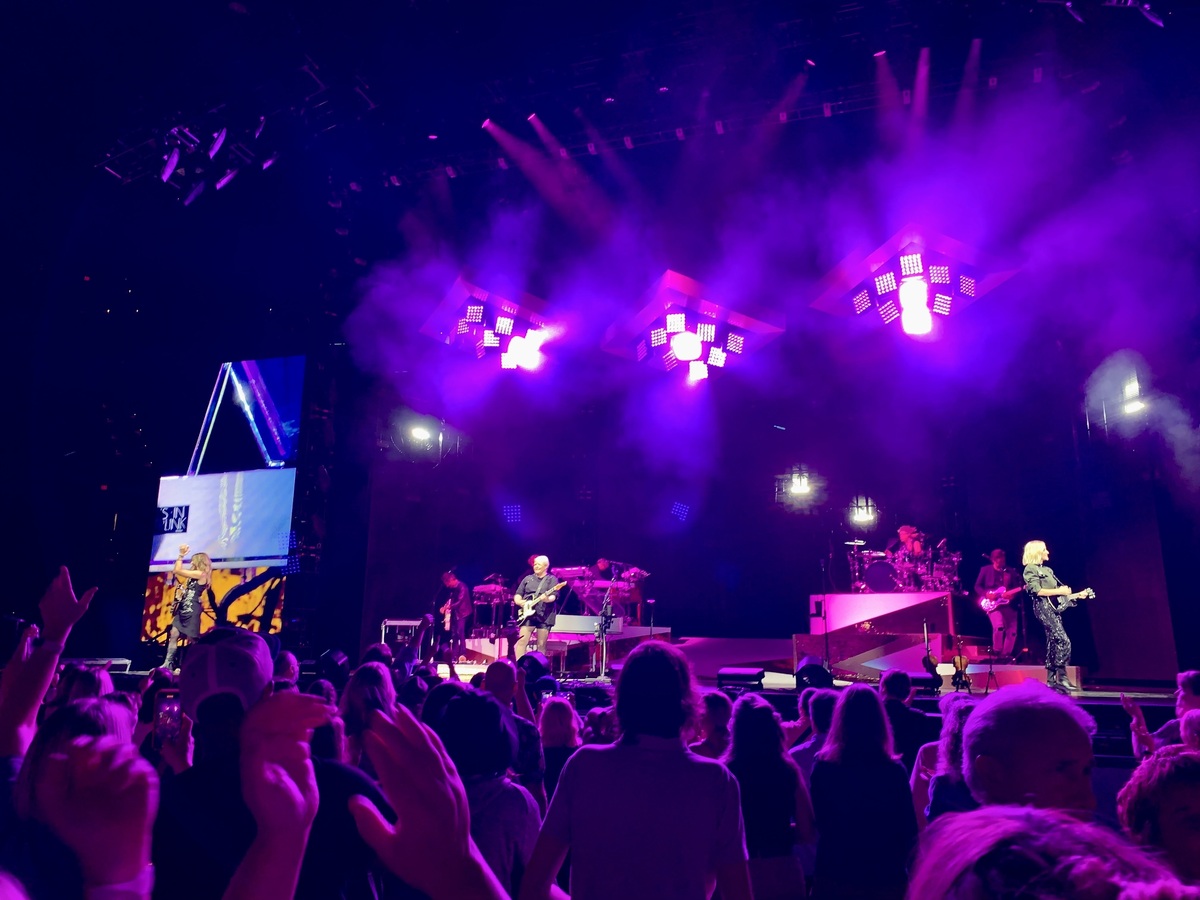 The Chicks (fka Dixie Chicks) Concert & Tour History | Concert Archives