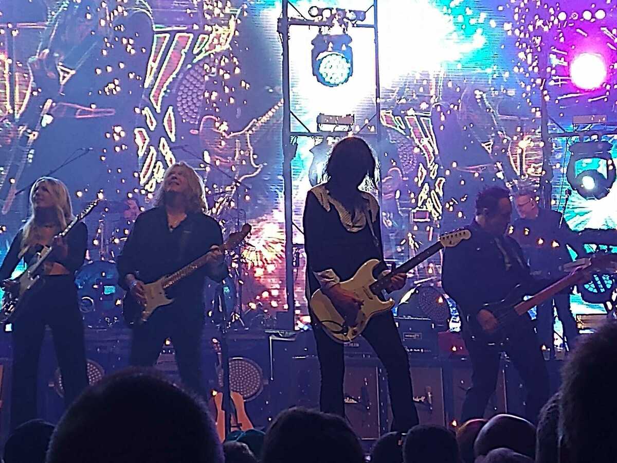 El Monstero Concert & Tour History (Updated for 2025) | Concert Archives