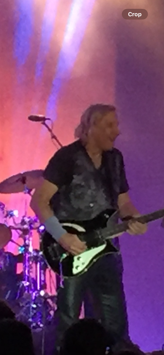 Joe Walsh Concert & Tour History | Concert Archives