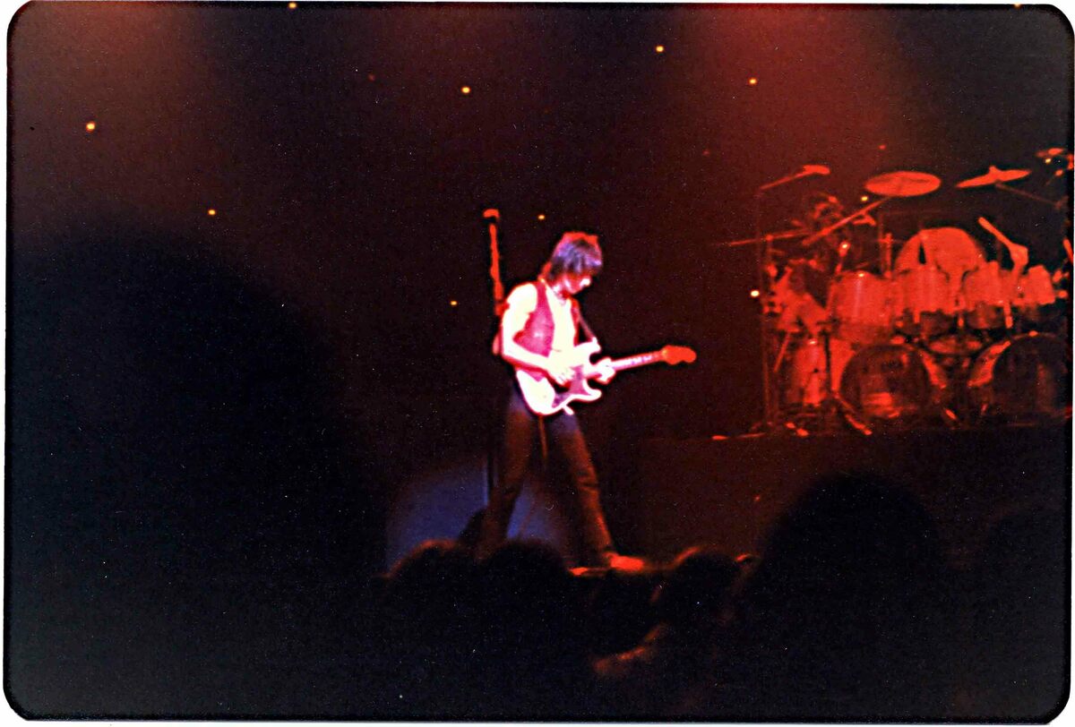 Jeff Beck Concert & Tour History | Concert Archives