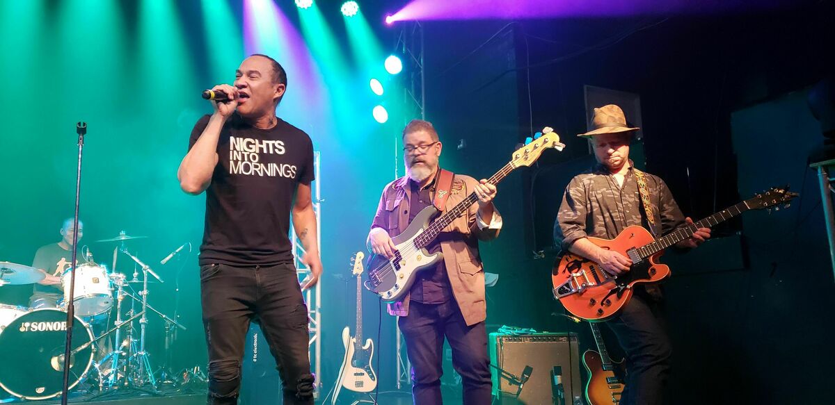 The Philosopher Kings Concert & Tour History | Concert Archives