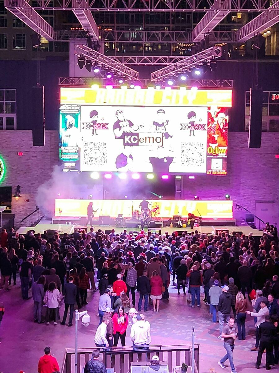 Concert History of KC Live! at The Power and Light District Kansas City ...